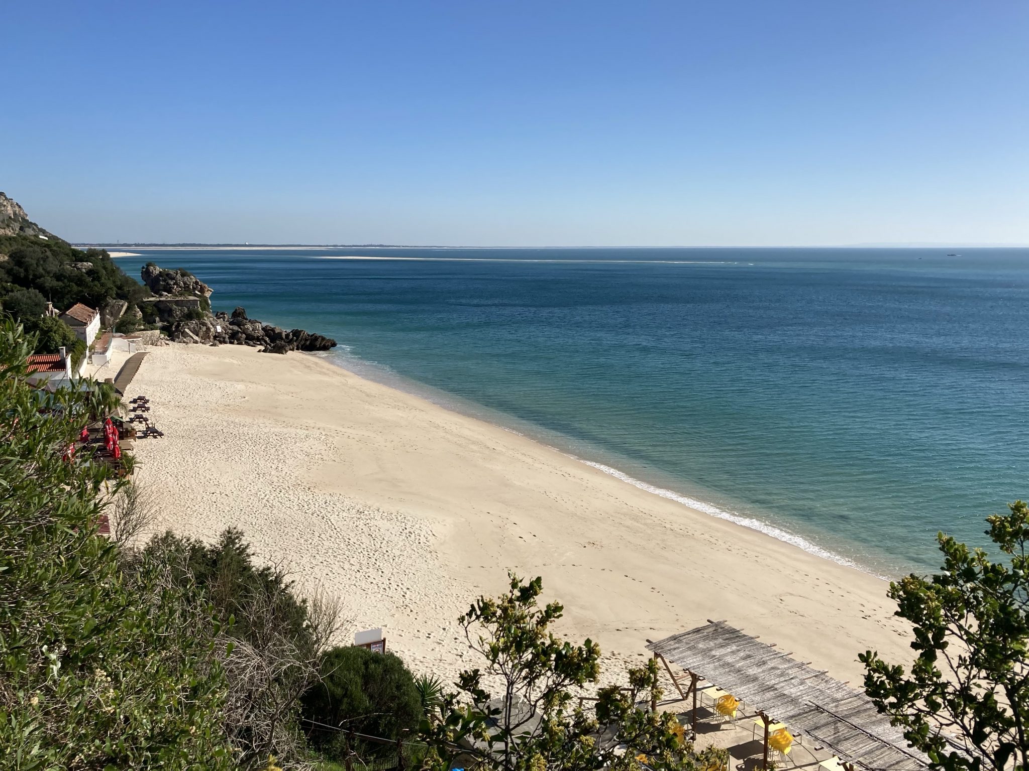 Praia de Galapinhos | the best beach to go near Lisbon – Joythewanderer